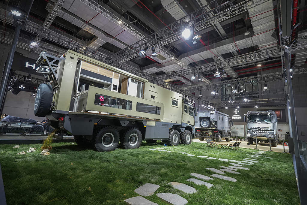 In the eyes of the public, ARMADILLO shines and lands at the 20th ...